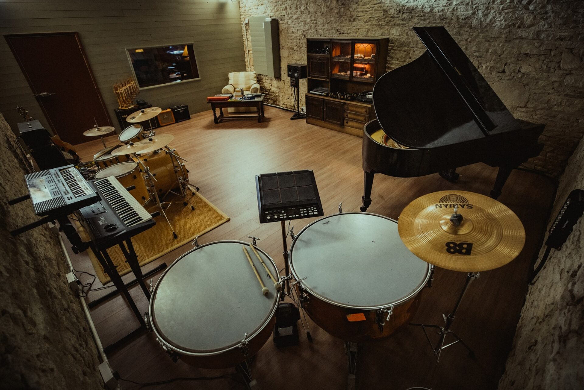 ADAM Audio [Blog] - The unlikely story of Migration Studios