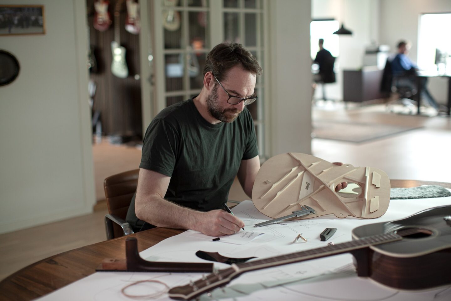 ADAM Audio [Blog] - Blending vintage and modern with Baum Guitars