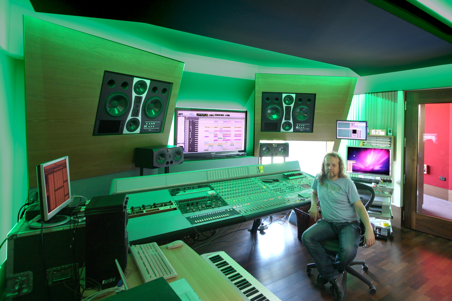 ADAM Audio | Digisound Studio | Luca Bignardi on his ADAM-Monitors