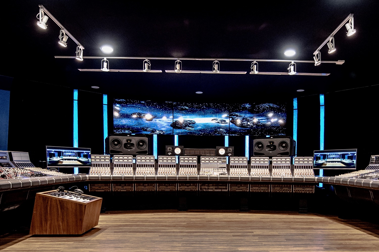 ADAM Audio - The Focusrite Room